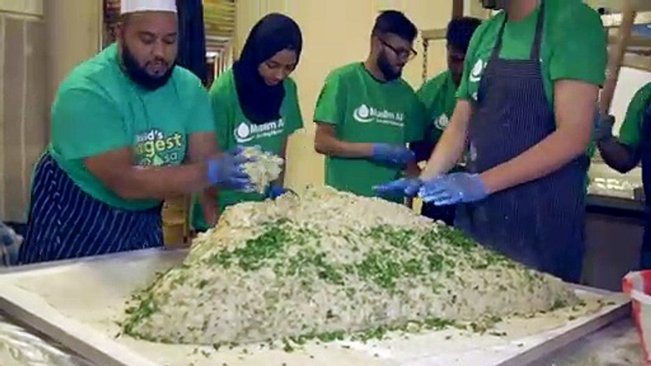 Largest samosa - Guinness World Records - video Dailymotion