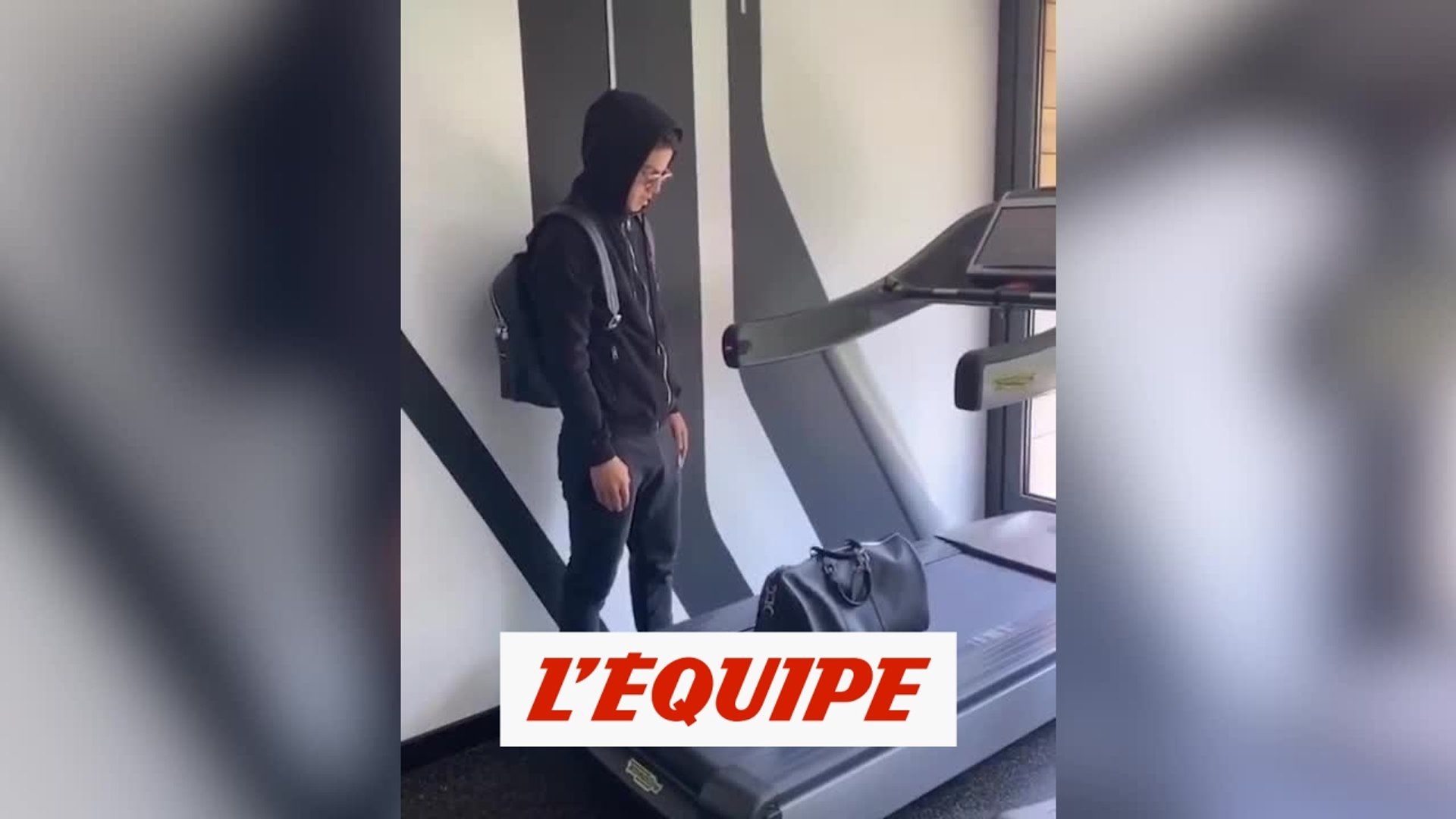 James Rodriguez a la nostalgie de l'avion - Foot - WTF