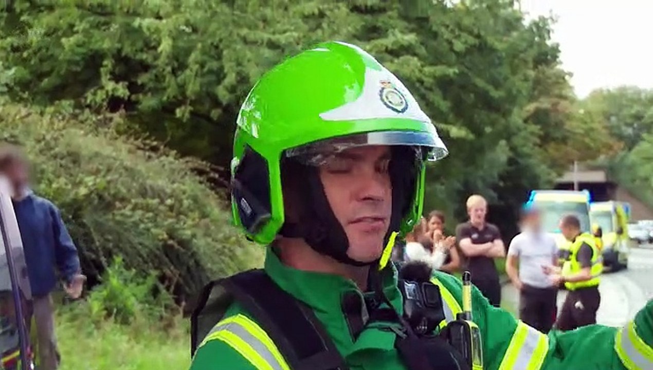999 Rescue Squad S01E10 - video Dailymotion