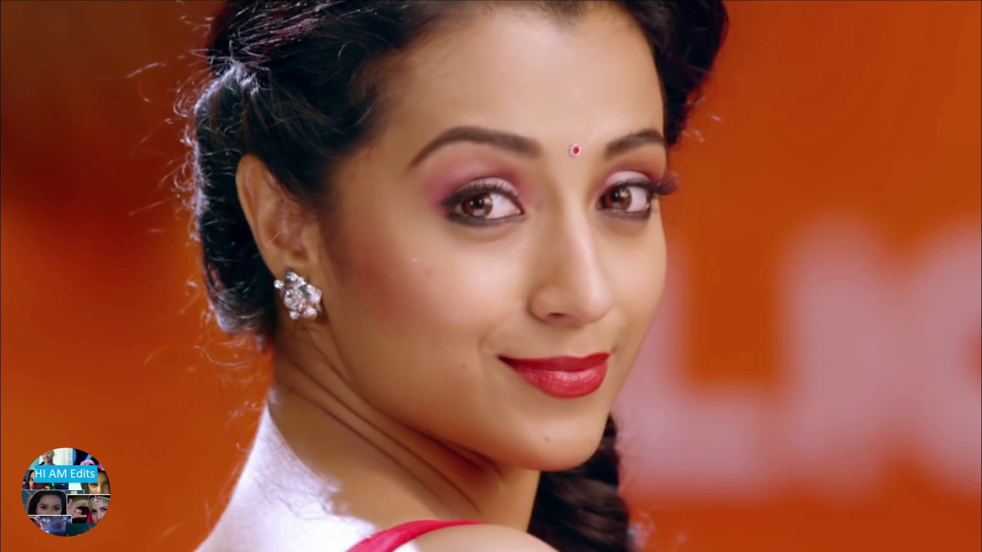 Trisha Hot Navel In Varsham