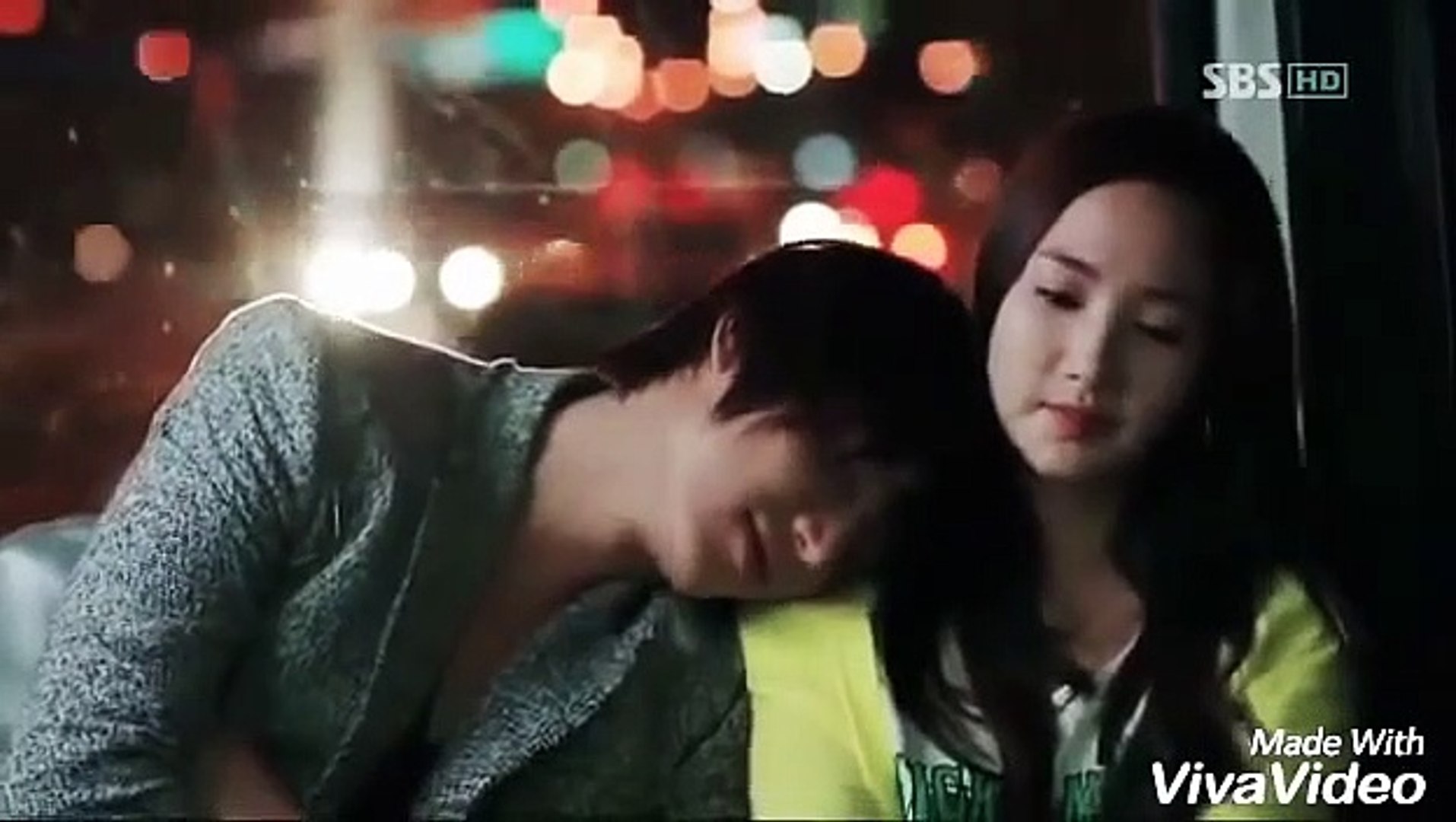 Kim Na Na And Lee Yun Seong Kiss