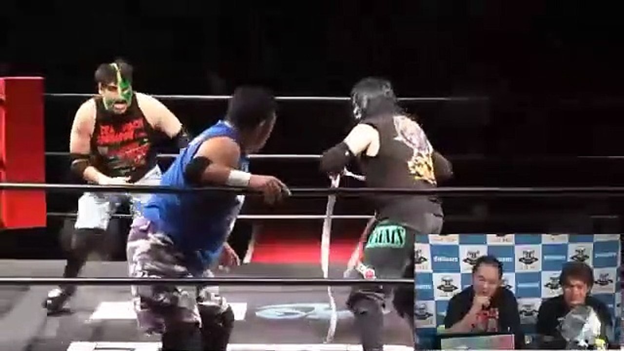 Mammoth Sasaki & Violento Jack vs. Kenji Fukimoto & Kamui - video ...
