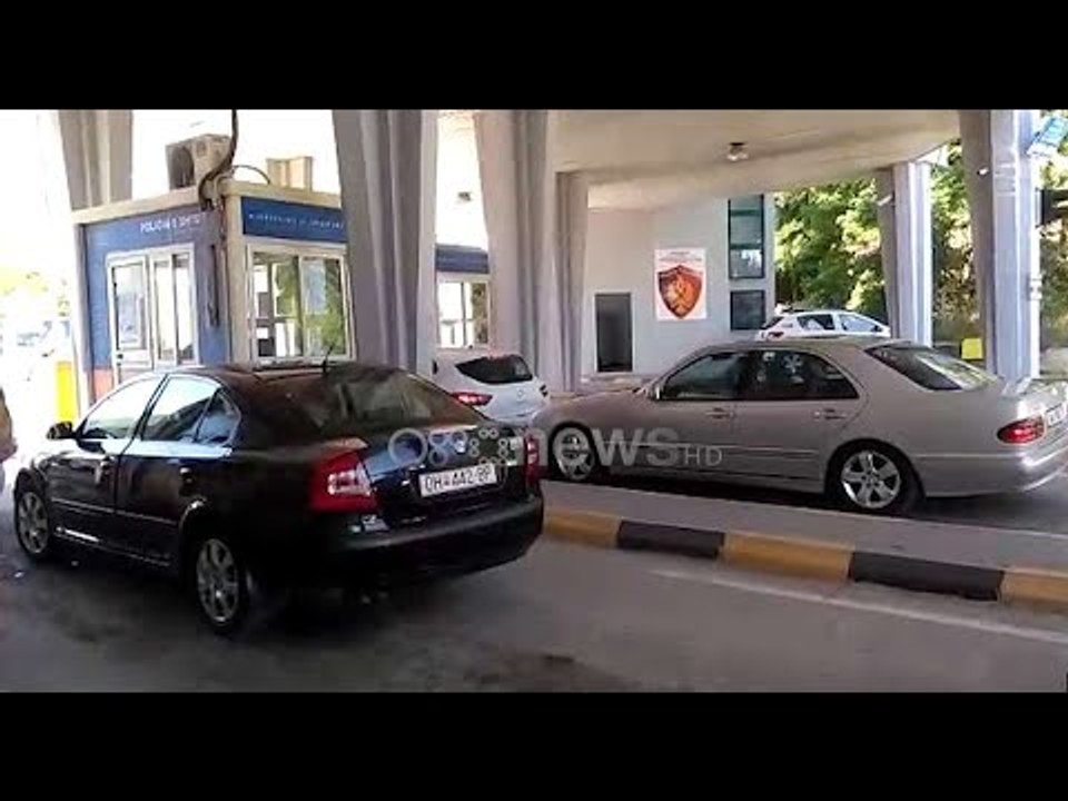 Ora News - Fluks në Qafë Thanë, mbi 10 mijë pushues u futën në ... Ora News - Fluks në Qafë Thanë, mbi 10 mijë pushues u futën në ...