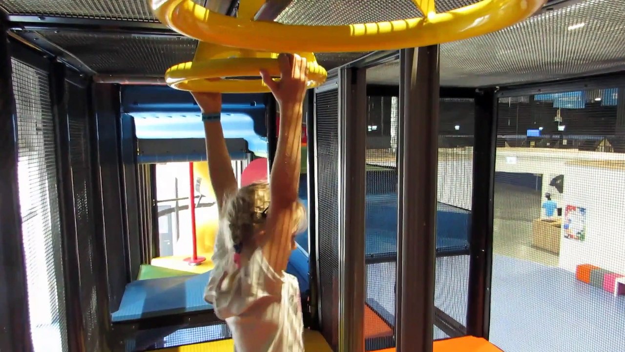 Indoor Playground Fun House of Air Gliwice João Paulo de Carvalho ...