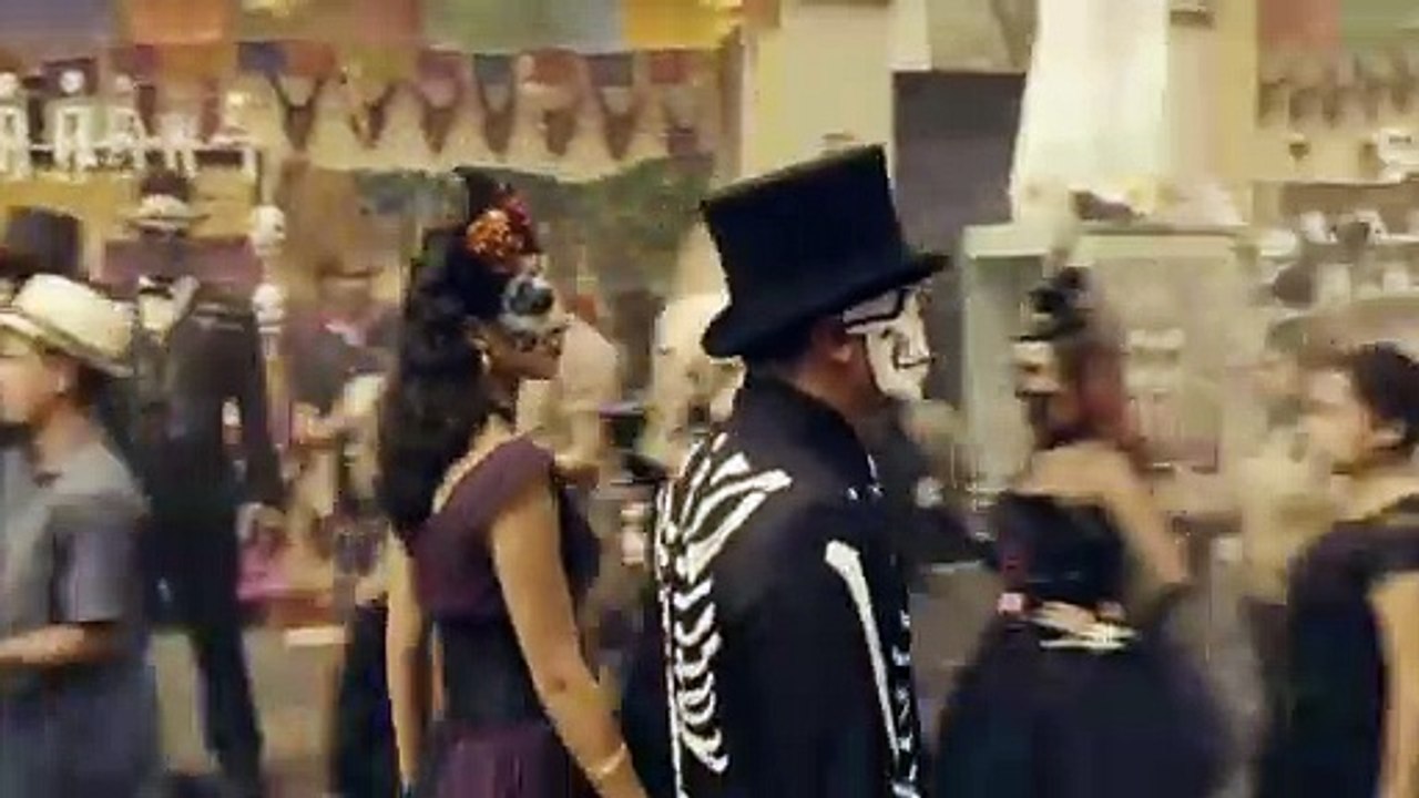 James Bond SPECTRE Movie Clip - Day of the Dead celebrations - video ...