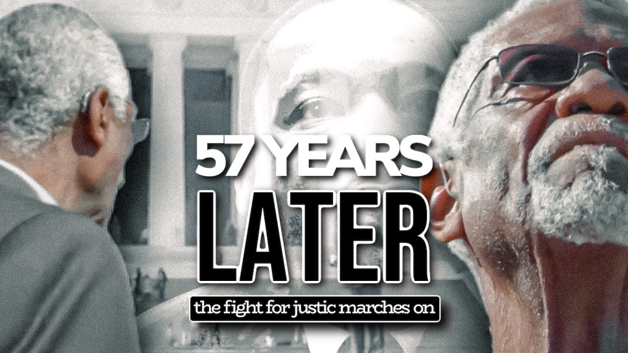 Bill Russell Visits the Lincoln Memorial 57 Years After Martin Luther ...