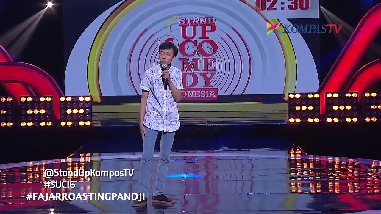 Kompilasi Stand Up Fajar Nugra Roasting Pandji Pragiwaksono, Padahal ...