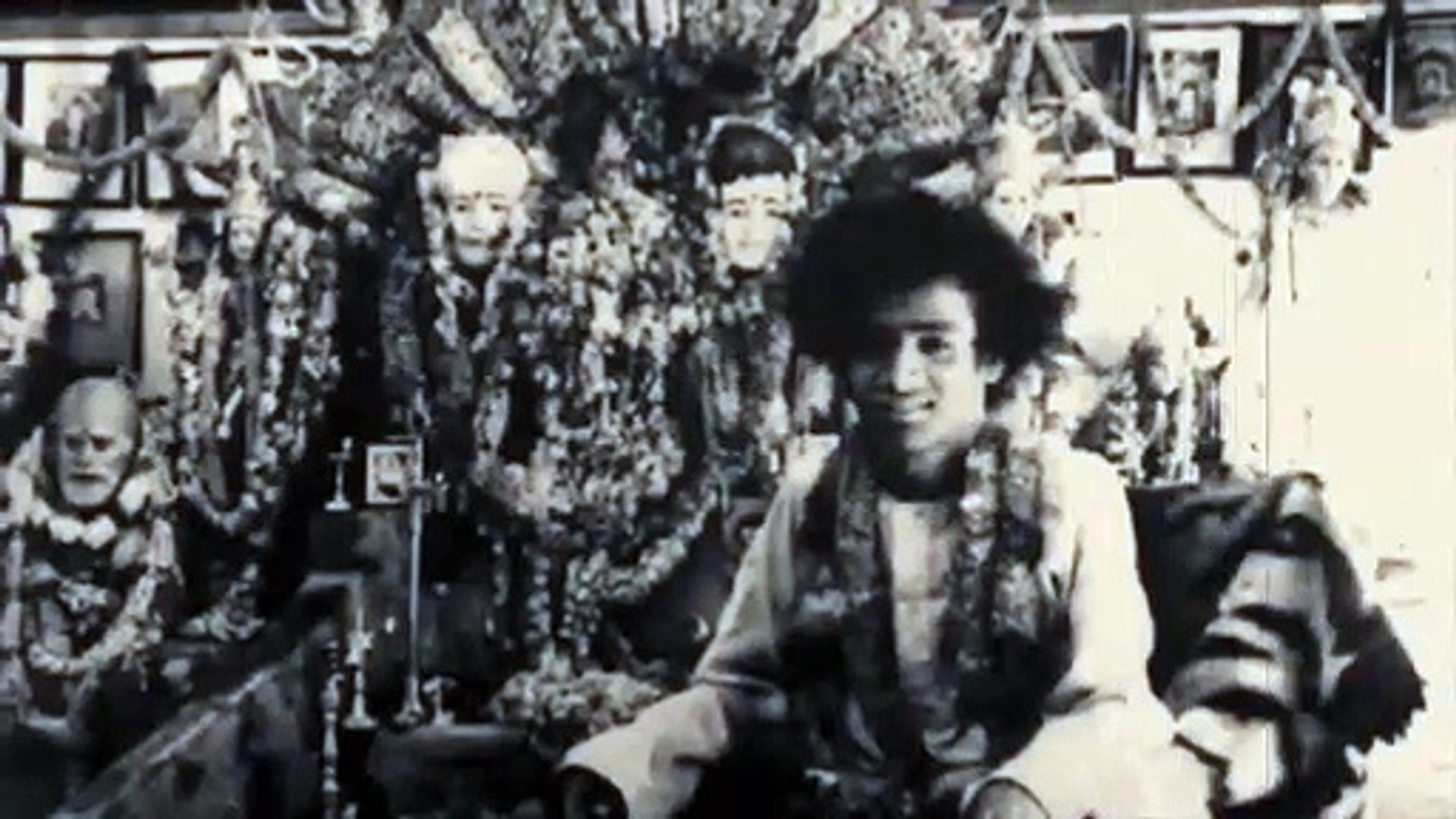 Rare Pictures Of Sathya Sai Baba