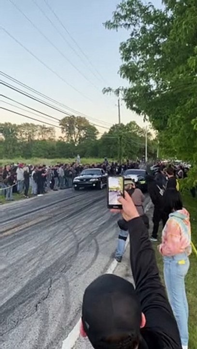 Drag Racer Puts Car into Power Line Pole - video Dailymotion