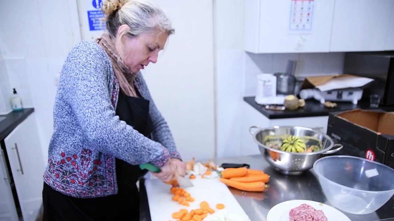 The Larder in Preston to host 'cook along' session - video Dailymotion