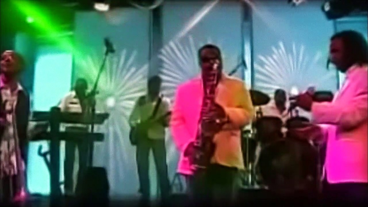 Kool And the Gang - Steppin' Into Love [remix] - Vídeo Dailymotion