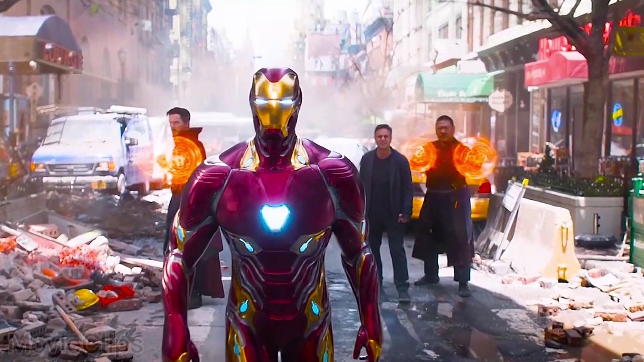 Several classic transformations of Iron Man─影片 Dailymotion