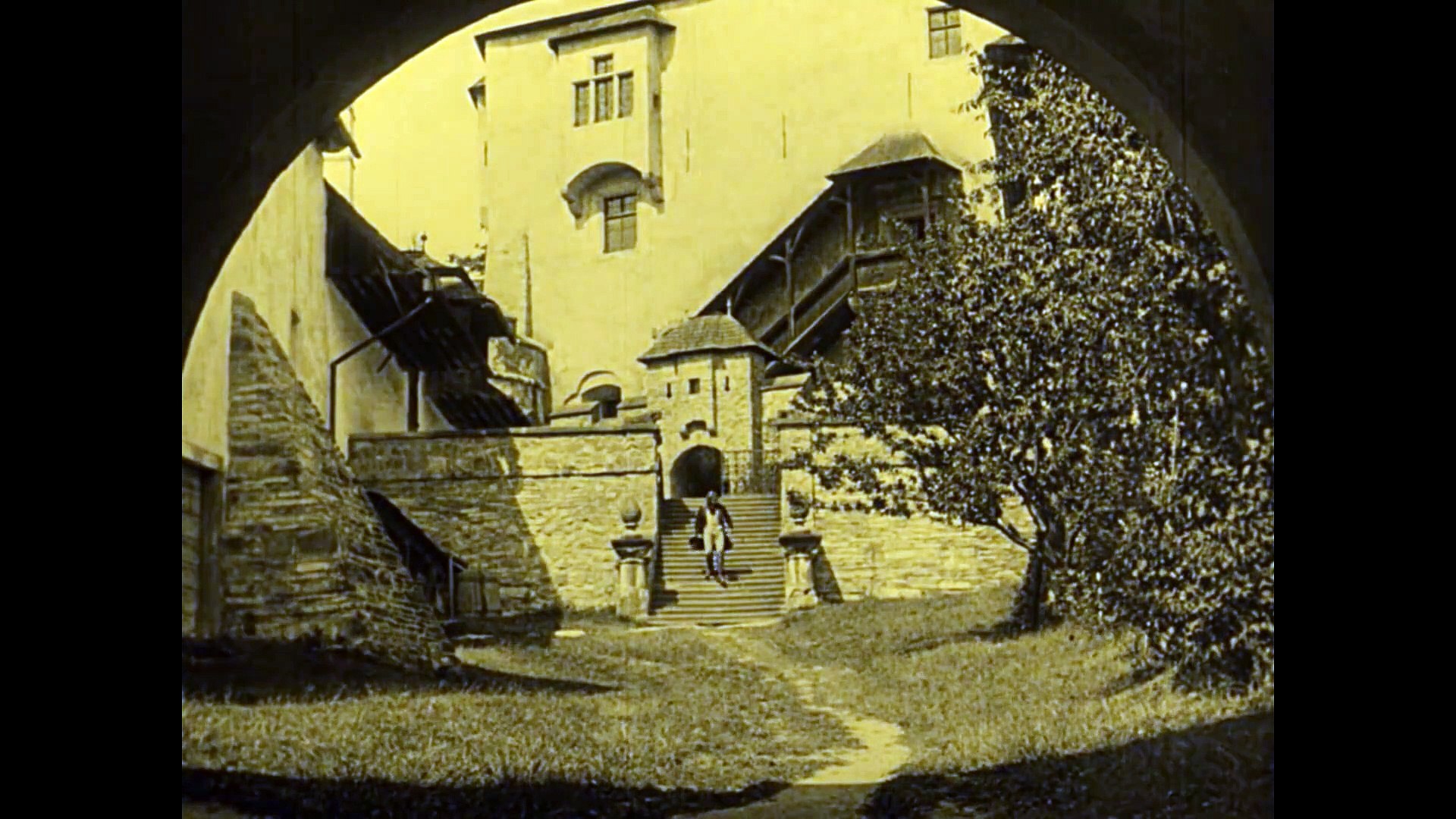 Nosferatu 1922 Castle