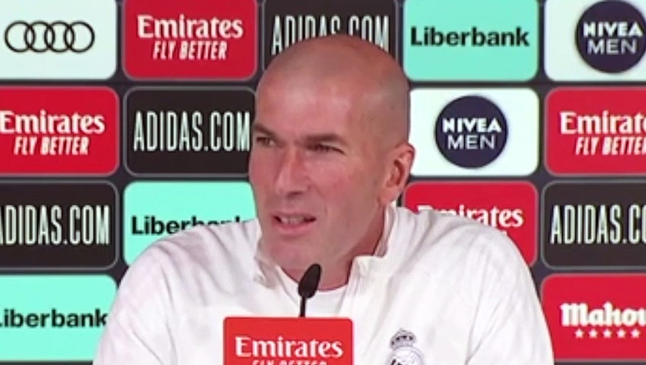 Football - La Liga - Zinédine Zidane is mad in press conference - Vidéo ...