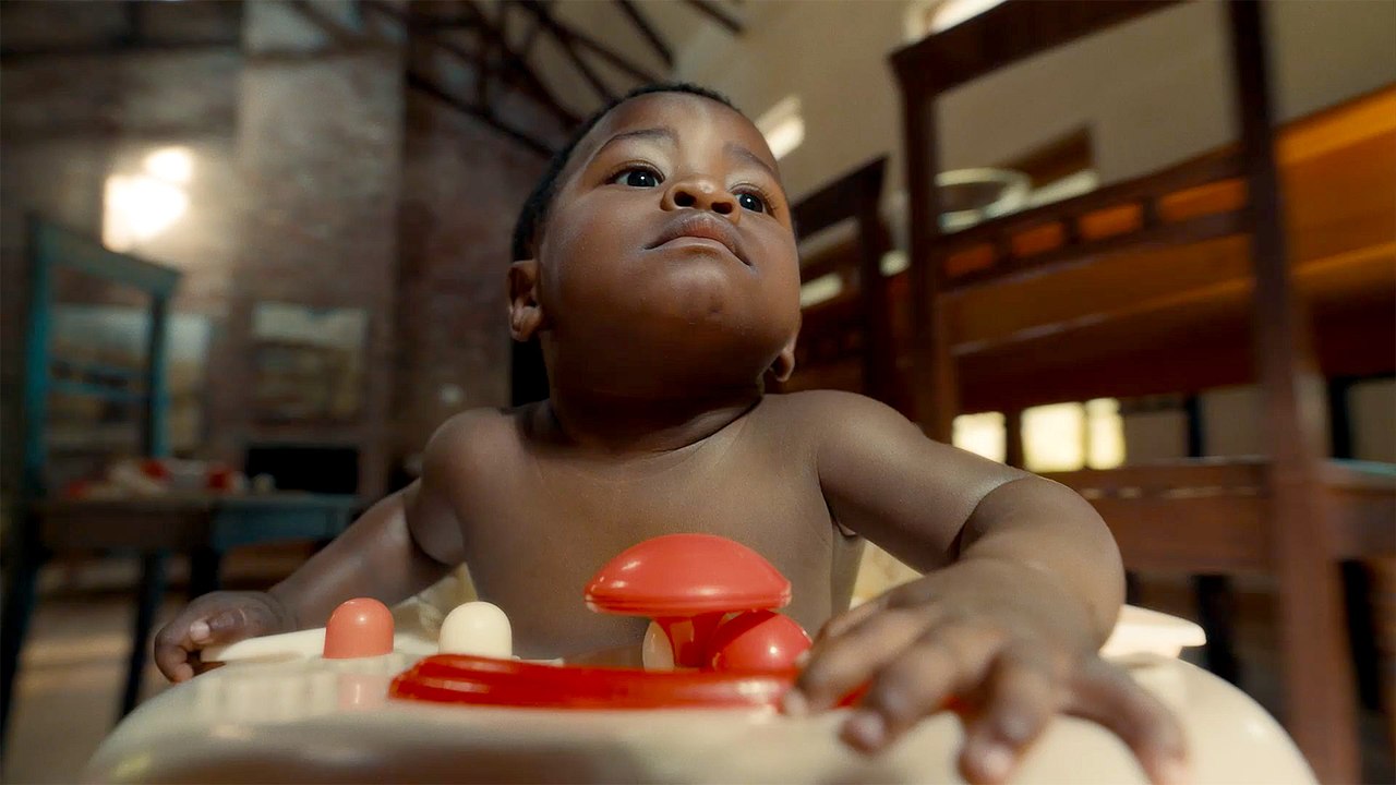 Huggies "Welcome to the World, Baby" Super Bowl Commercial 2021 - video ...