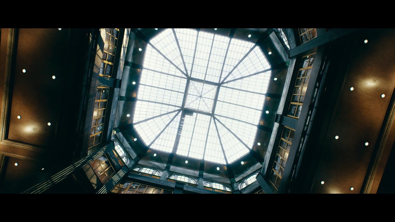 The Vault - Trailer - Freddie Highmore, Astrid Bergès-Frisbey and Sam ...