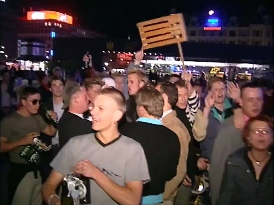 I 2000 sikrede Brødrene Olsen Danmark historisk sejr ved Eurovision ...