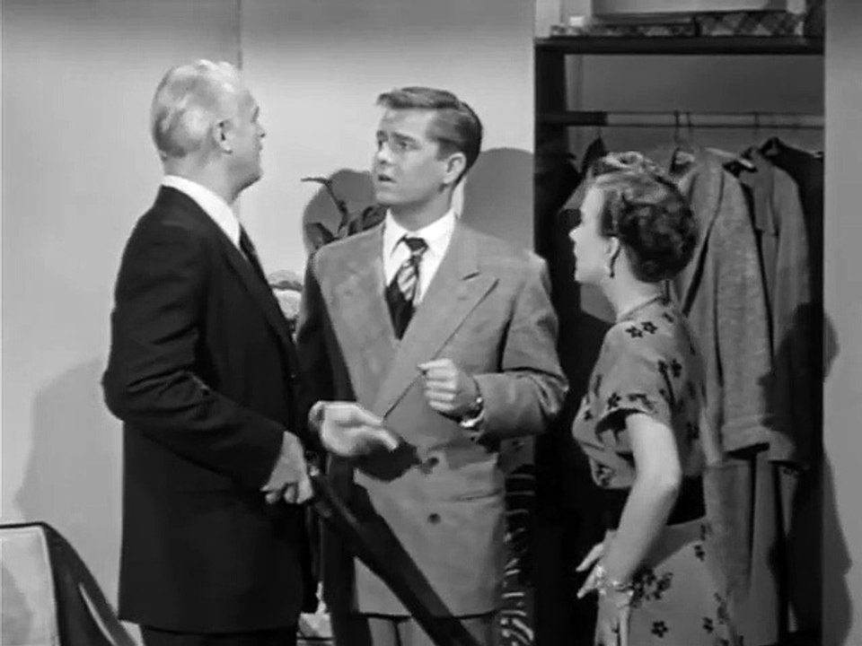 My Little Margie | Season 1 | Episode 6 | Margie Plays Detective (1952 ...