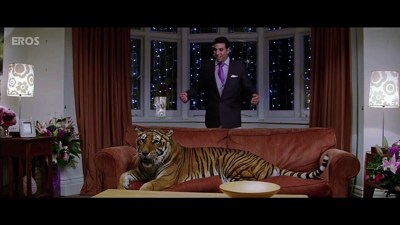 Housefull 2 movie funny scene-akshay Kumar,Lara Dutta & Ritesh Deshmukh ...