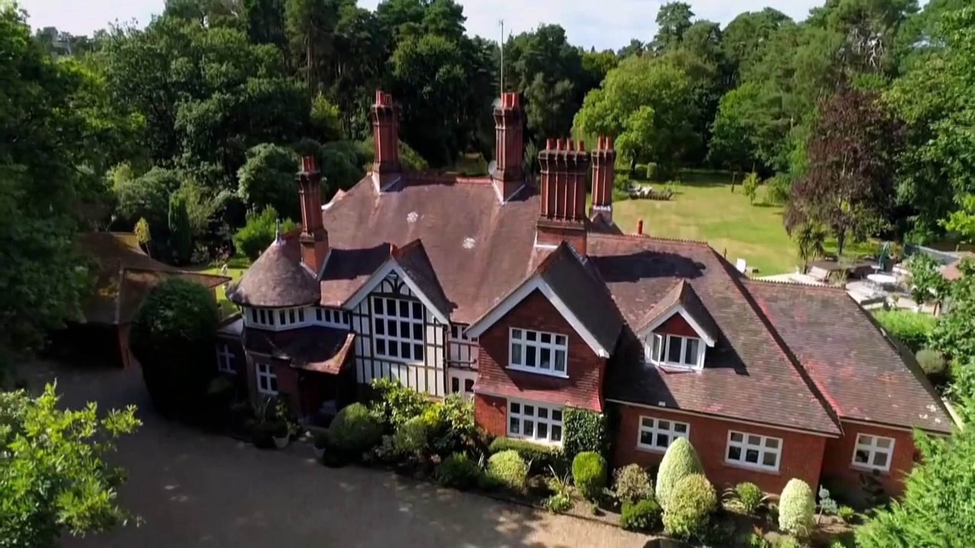 Poor House Rich