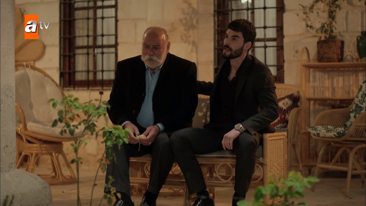 Evlat olmayı yeni öğreniyordum... - Hercai 67. Bölüm - video Dailymotion