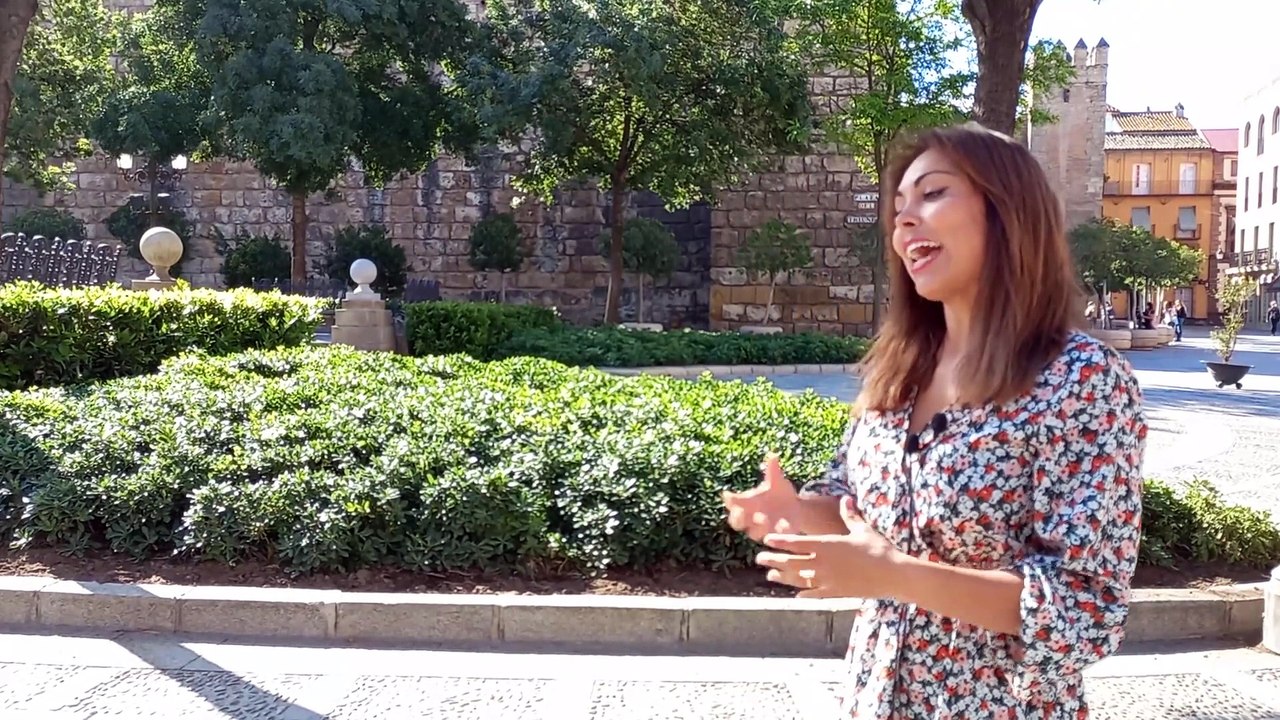 La cantante sevillana Marta Quintero estrena ‘Las ganitas’. - Vídeo ...