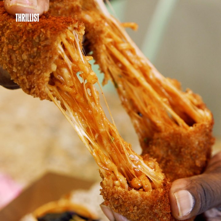 This Donut Is Stuffed With Ramen - video Dailymotion