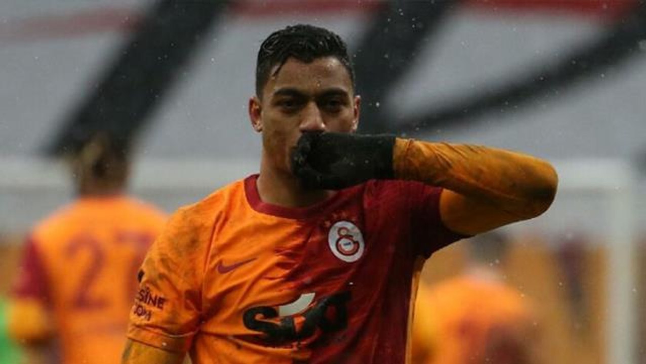Mostafa Mohamed, Mısır Milli Takımı formasıyla attığı 2 golle maça ...