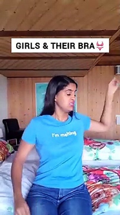Girls & Their Bra Problems - video Dailymotion