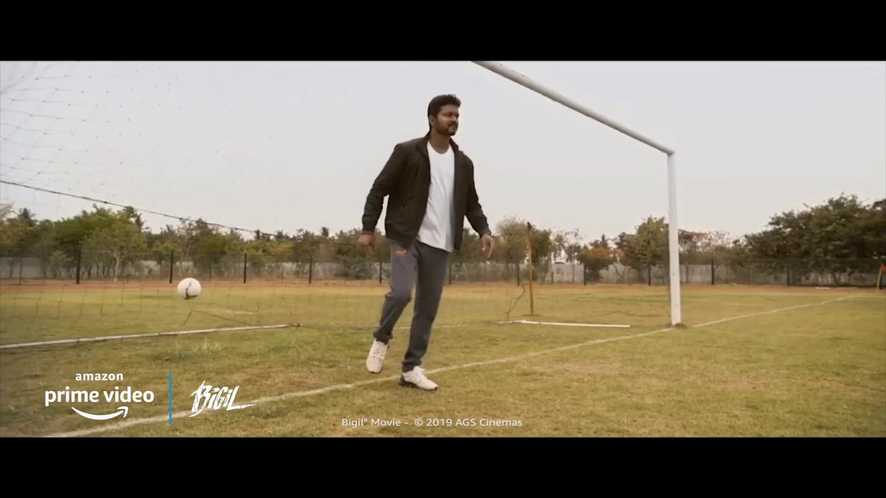 Thalapathy Vijay vs 11 Girls - Gigil - Movie Scene - video Dailymotion