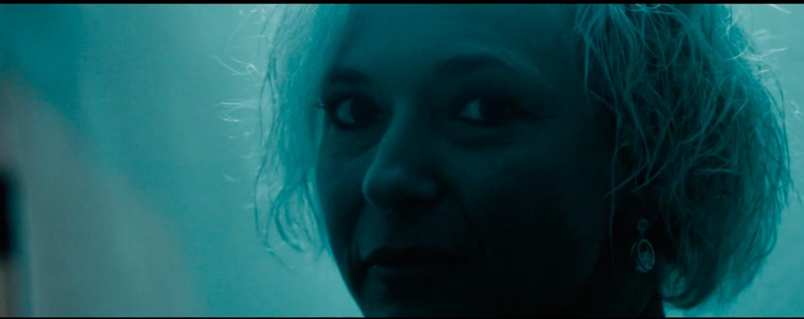 Bloom up - Hautnah | Film 2021 | Moviepilot.de