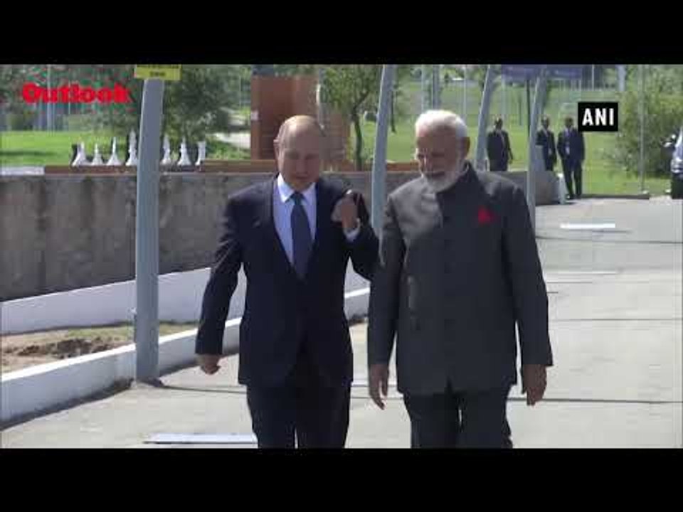 PM Modi Departs For Zvezda Ship Building Complex Along With President ...