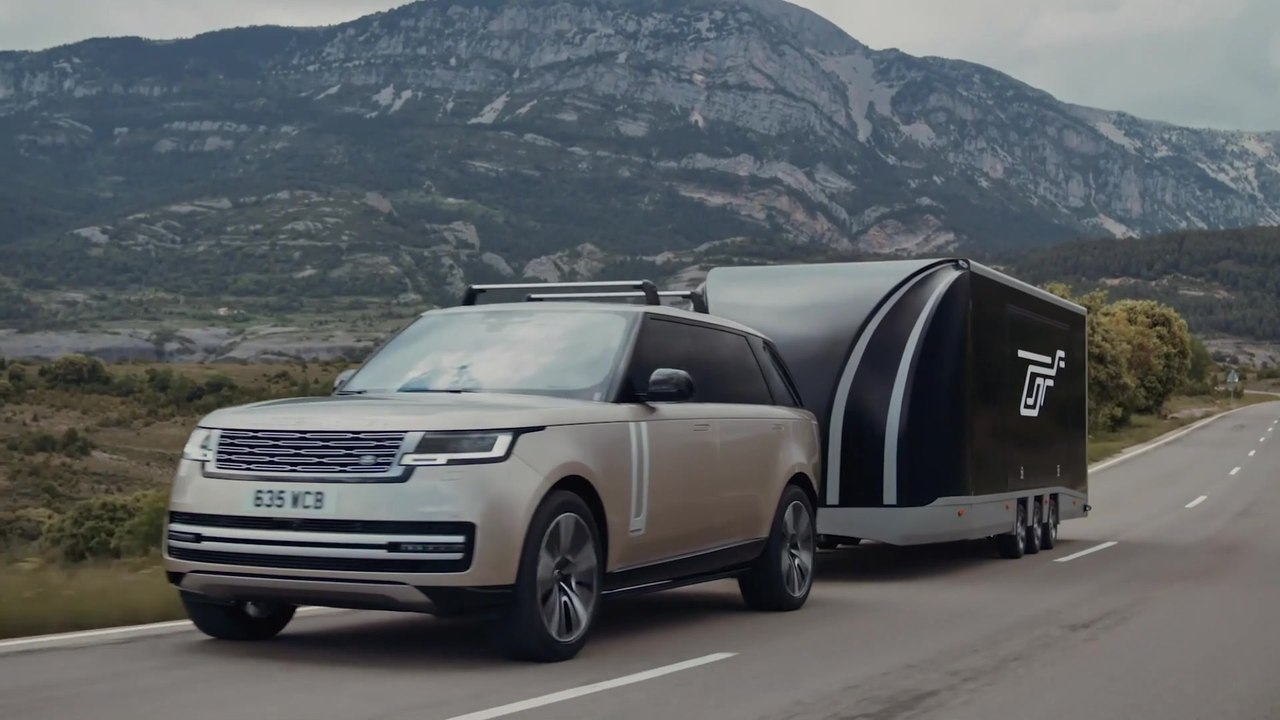 2022 New Range Rover Autobiography LWB in Batumi Gold Driving Video ...