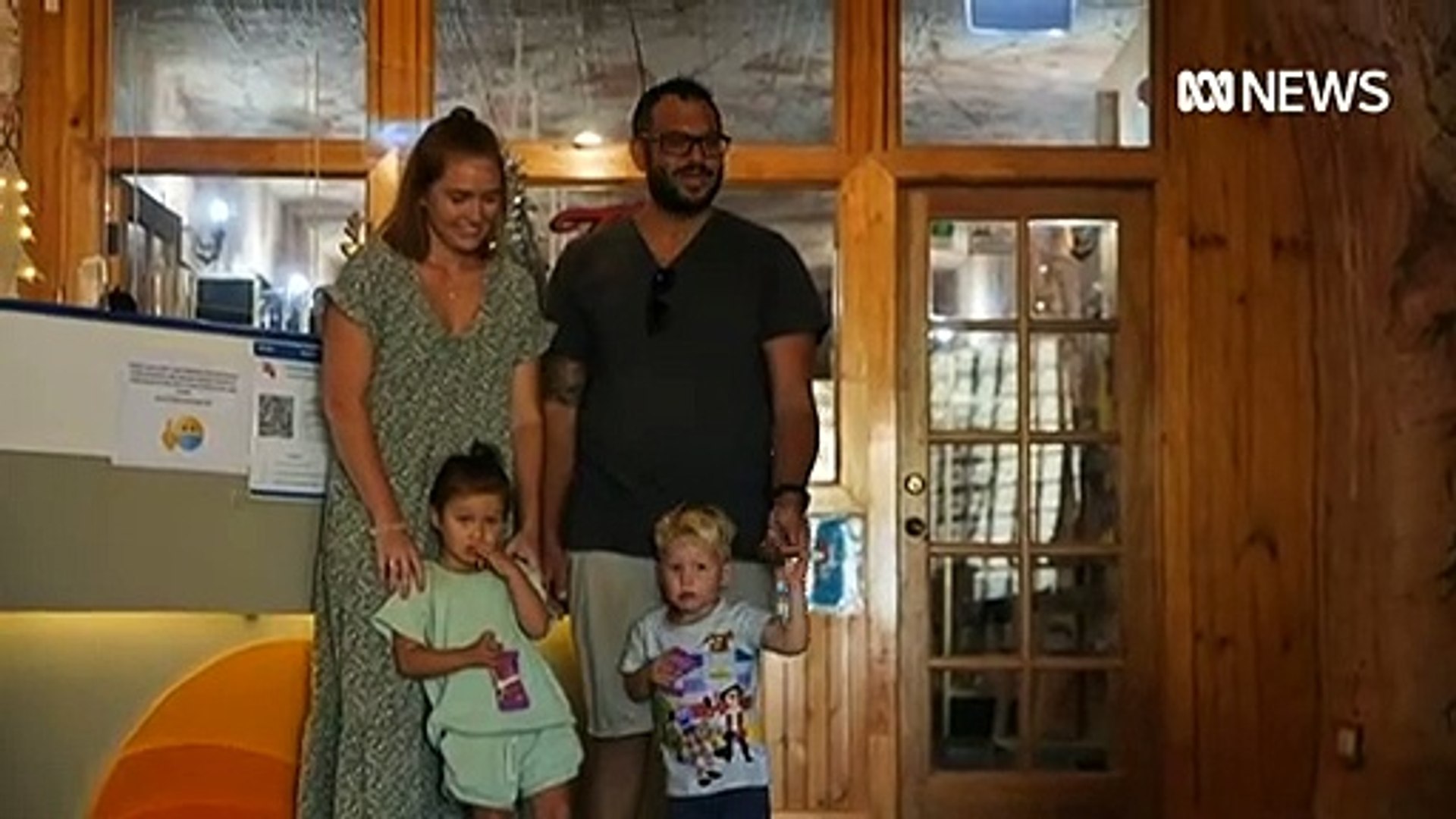 Rescued family describes ordeal of being stranded in SA outback