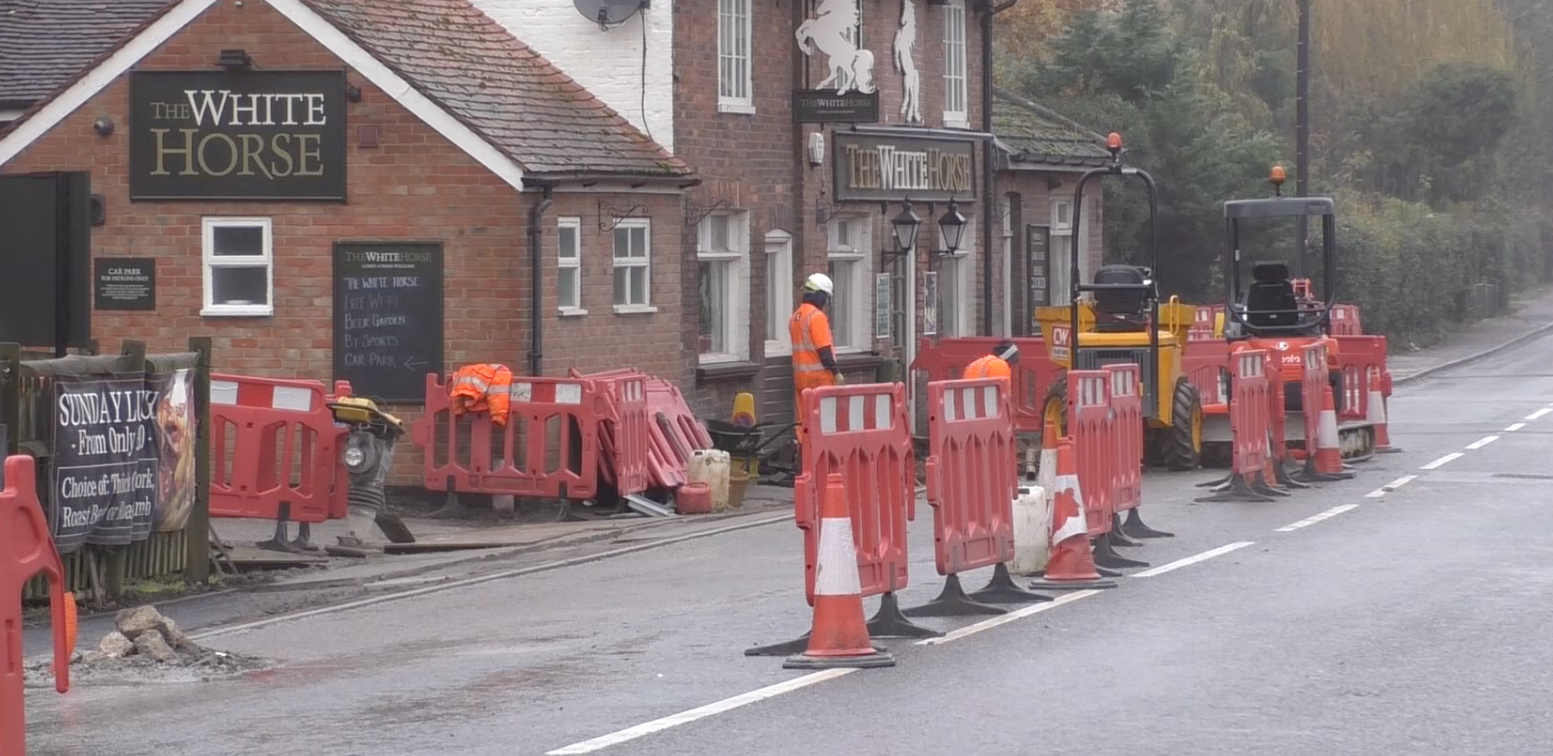 Headcorn village continues to suffer from roadworks delay