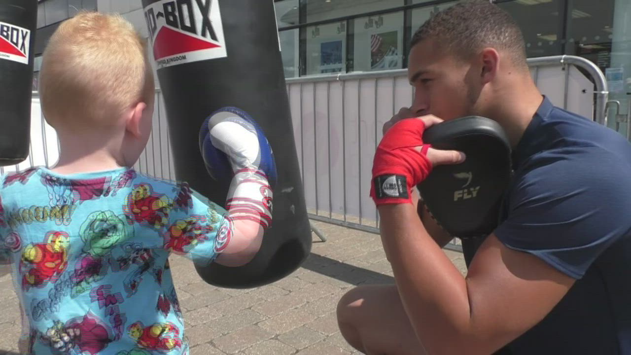 A Chatham boxing club brings the ring to you