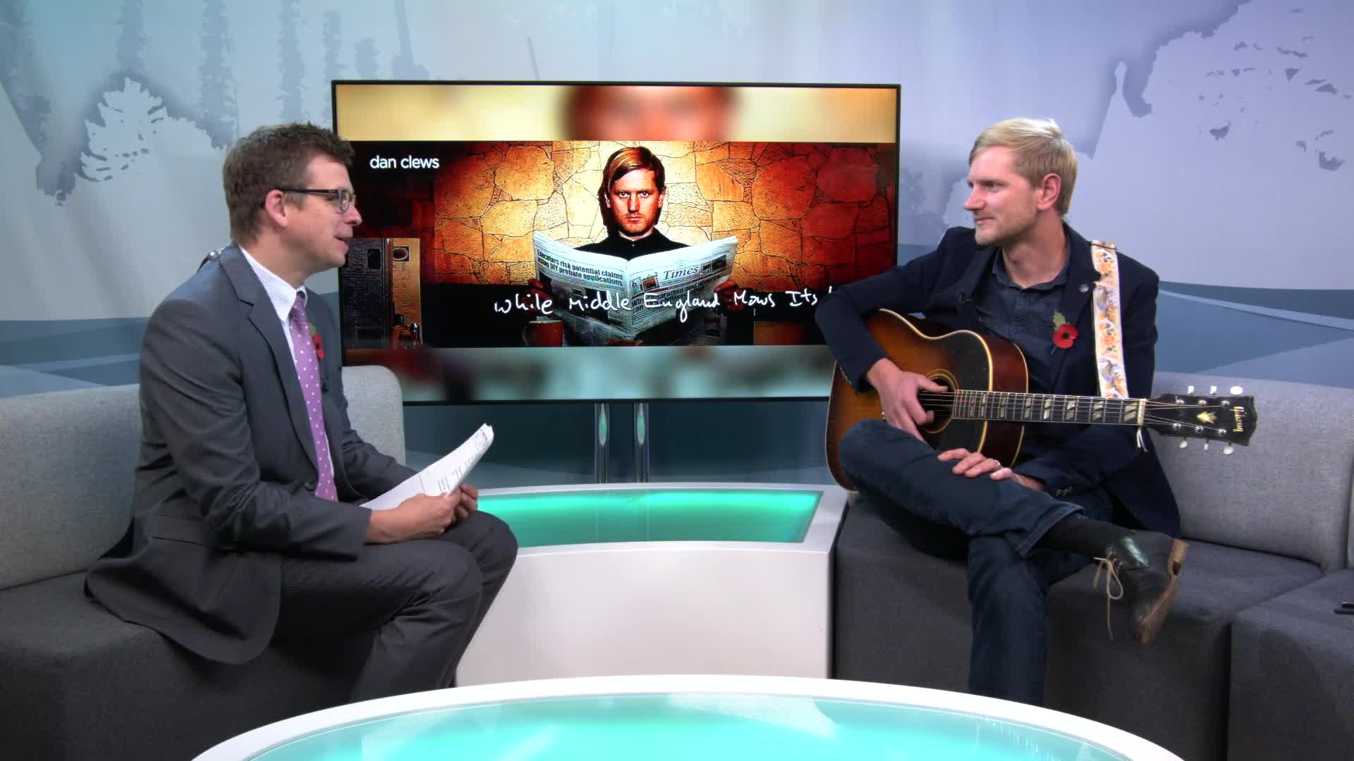 Folk artist Dan Clews joins KMTV in the studio