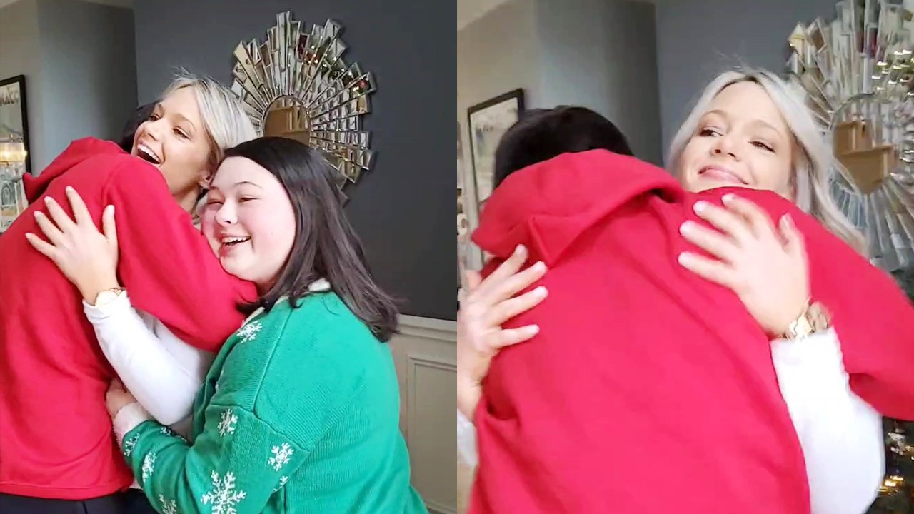 'Girl surprises best friend's mom after being away for 2.5 years ...