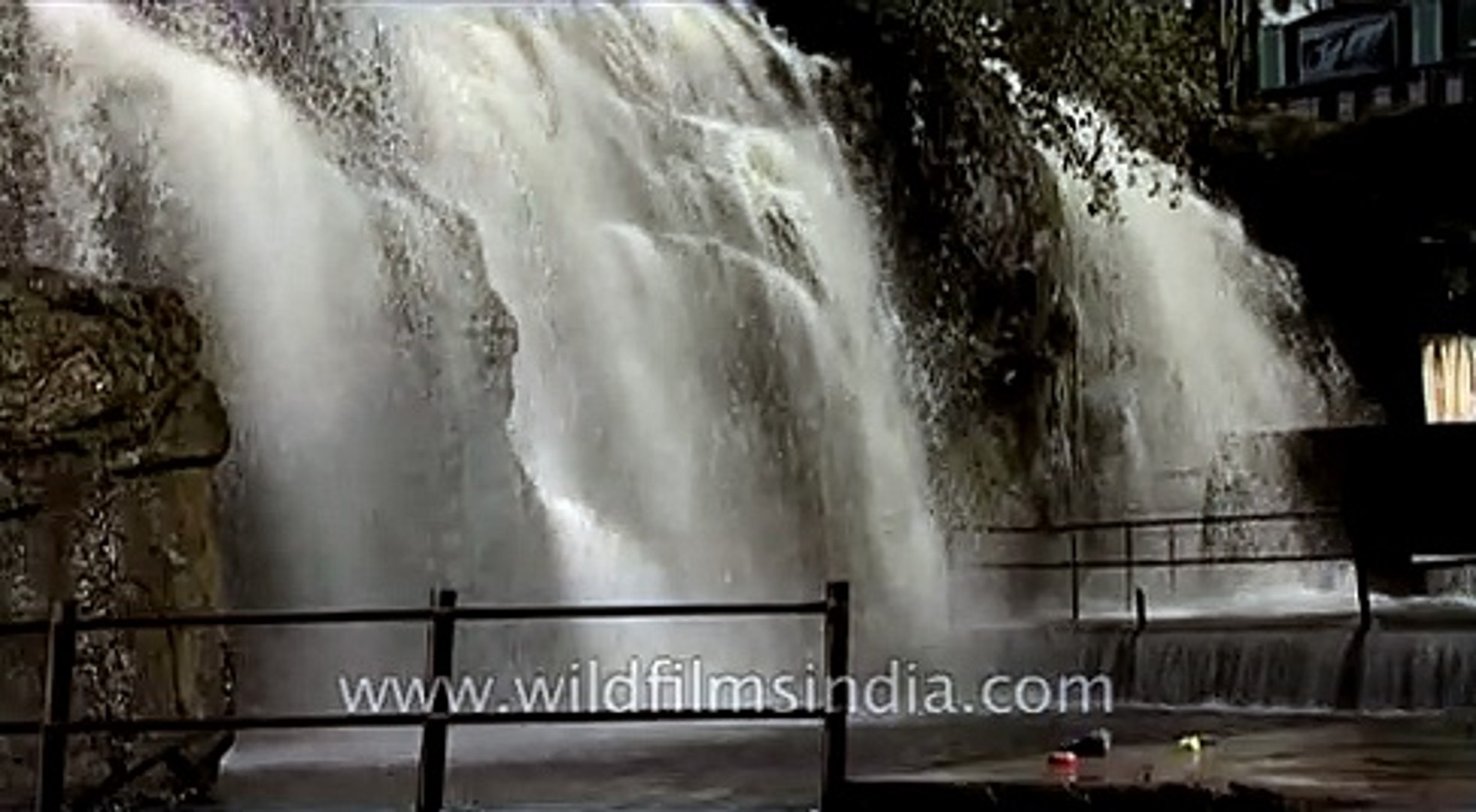 Thirparappu Water Falls