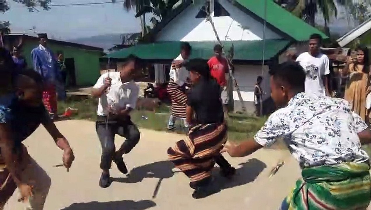Ewa Wuna, Typical Martial Arts of the Muna Tribe, Southeast Sulawesi ...
