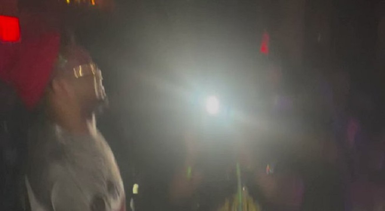 Zeke from Power dances to his own song in the club - video Dailymotion