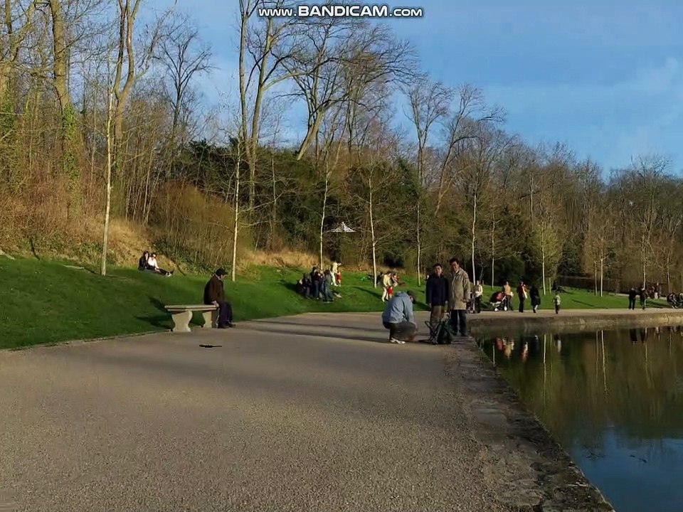 Leo's RC Simulator #8 - video Dailymotion