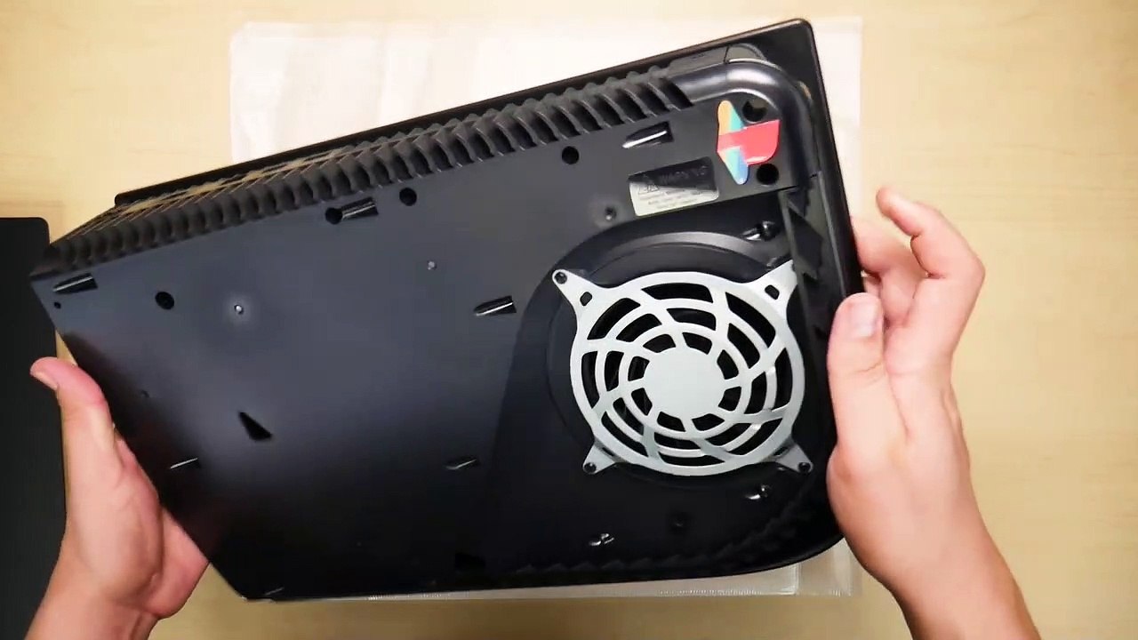 How to Remove PS5 Faceplates | Remove Playstation 5 Console Covers ...