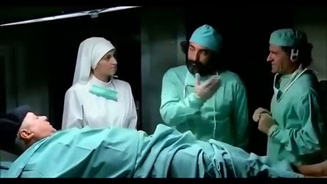 Paolo Villaggio Alessandro Haber scene migliori Dal Film Fantozzi ...