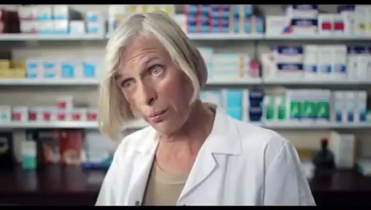 17 Mädchen Trailer DF - video Dailymotion