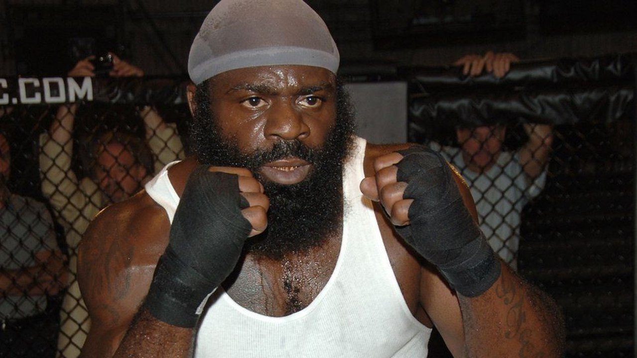 Kimbo Slice, alias Kevin Ferguson, est décédé à l'âge 42 ans - Vidéo ...