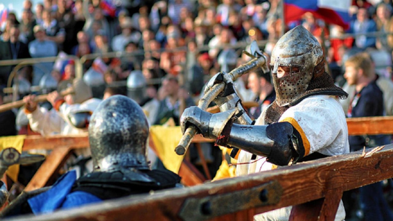 Béhourd : la plus grande compétition mondiale de combat médiéval ...