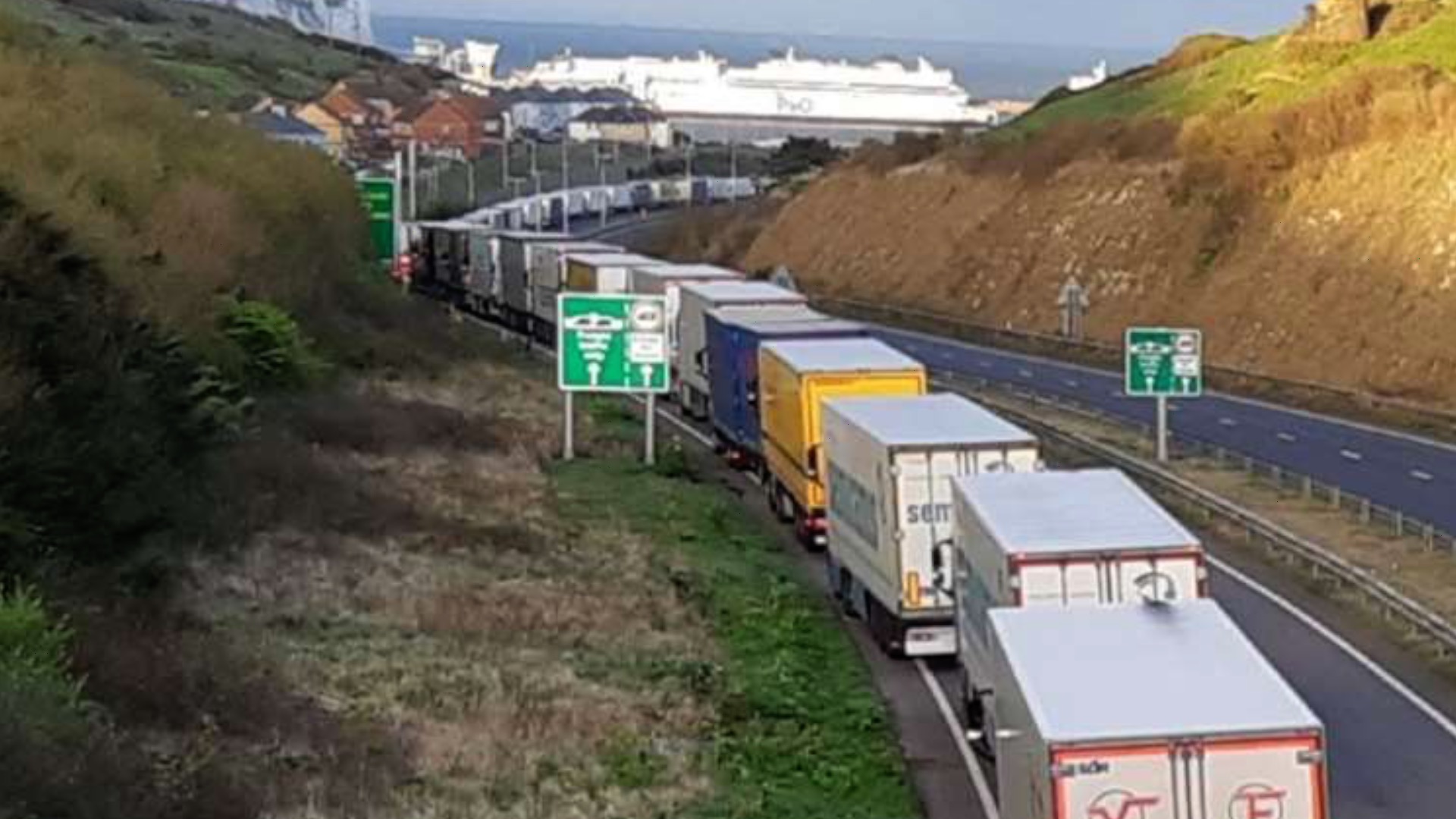 Post-Brexit IT customs system have crashed today, adding to lorry ...