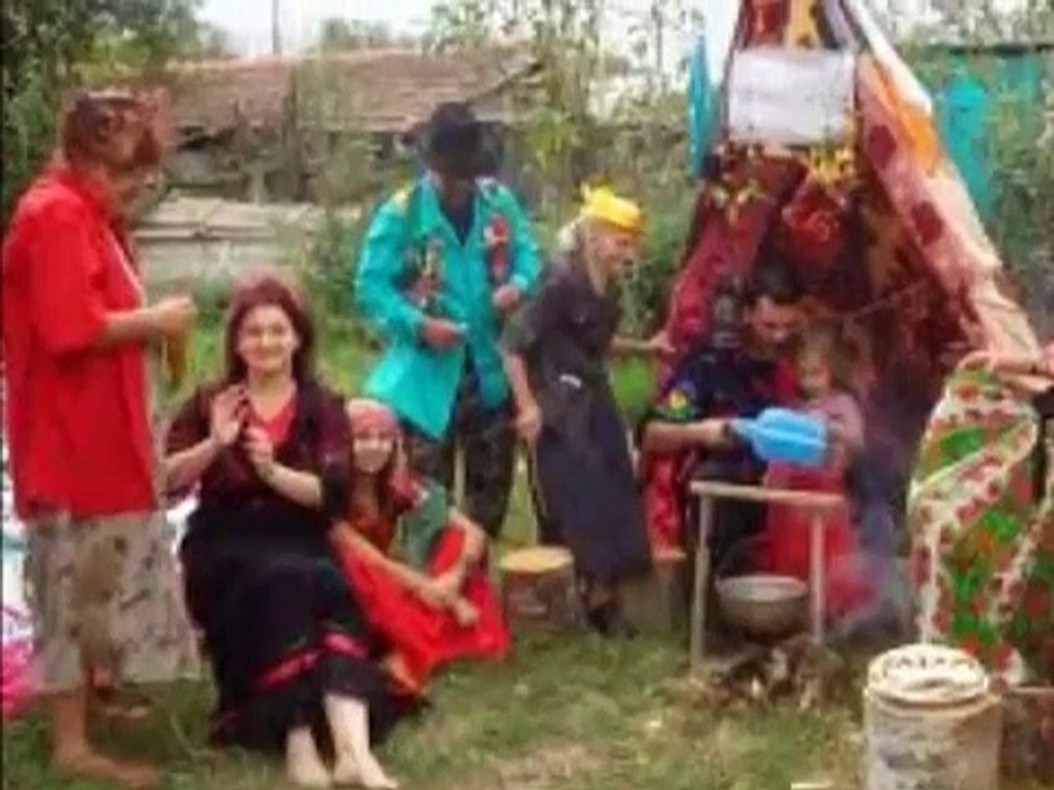 Puiu Nastase - Am intalnit tigani fericiti si Satra - video Dailymotion