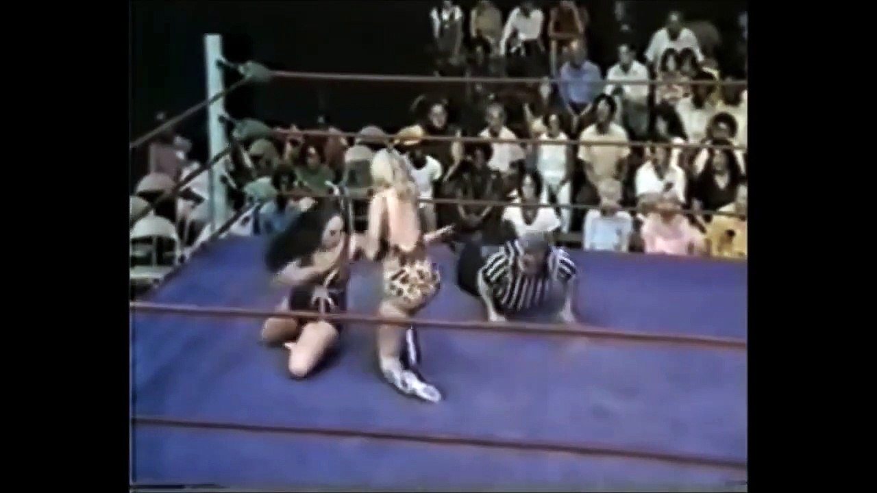 Leilani Kai vs Joyce Grable - Full Match - video Dailymotion